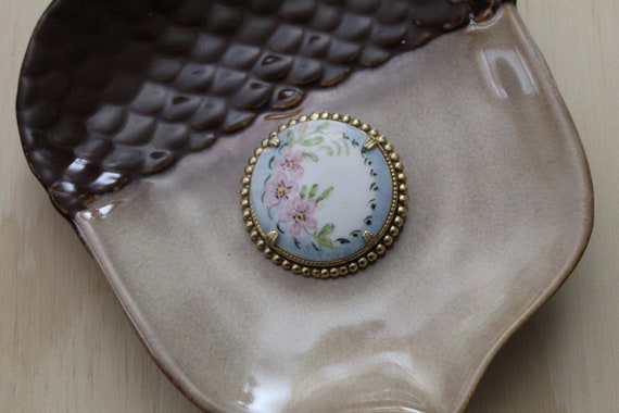 Antique painted brooch | ceramic flower painting broo… - Gem