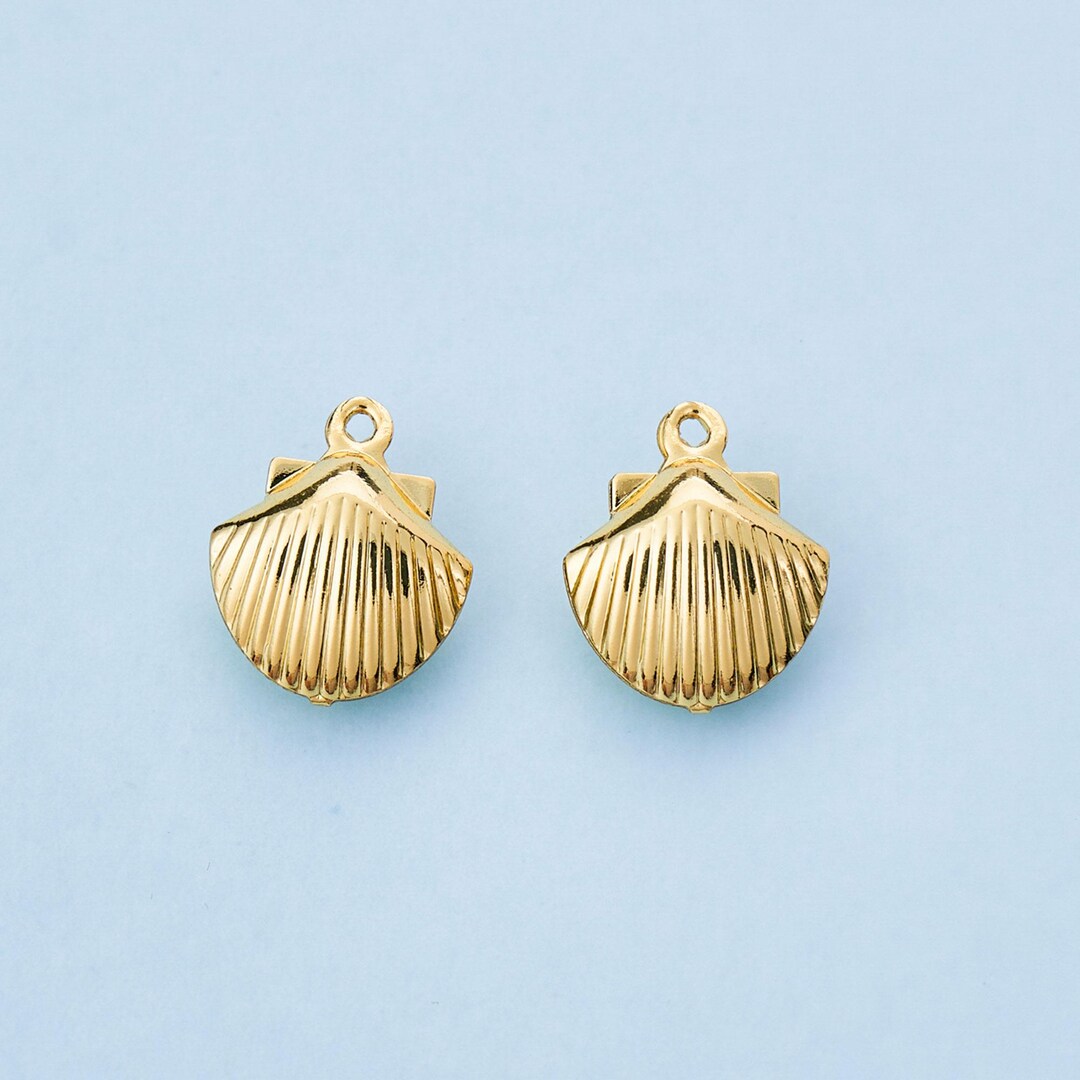 Gold Clam Shell Charm ,18K Gold Filled Marine Animals Sector Shape ...