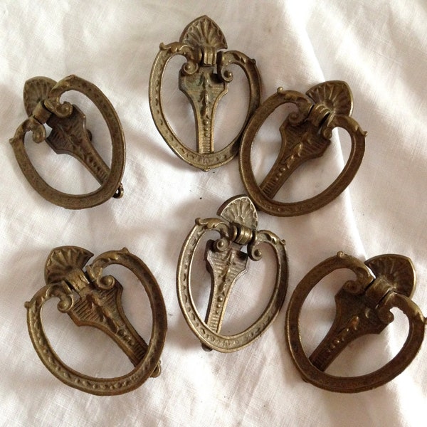 Antique Brass Pulls Set of 6 - Etsy
