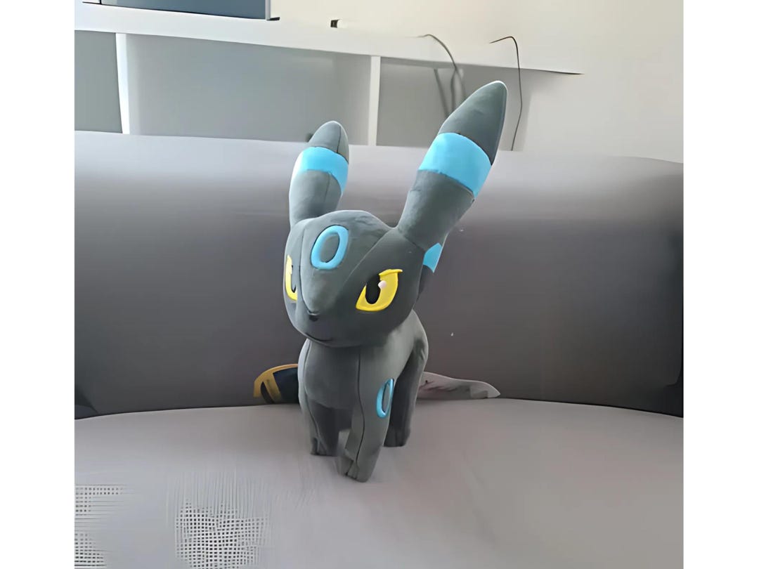 Umbreon Plush, Pokeemon Stuffed Animal Plush Toys, Shiny Umbreon ...