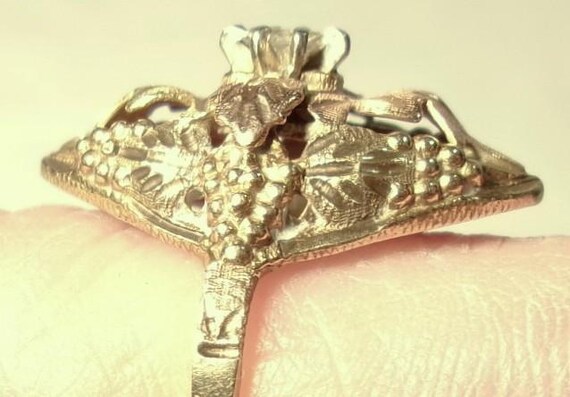 Black Hills Gold Grape Leaf Ring with Diamond - Gem