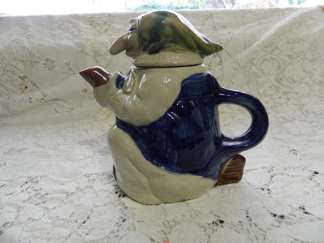 RJ Drinkwater Kitchen Witch Teapot - Etsy