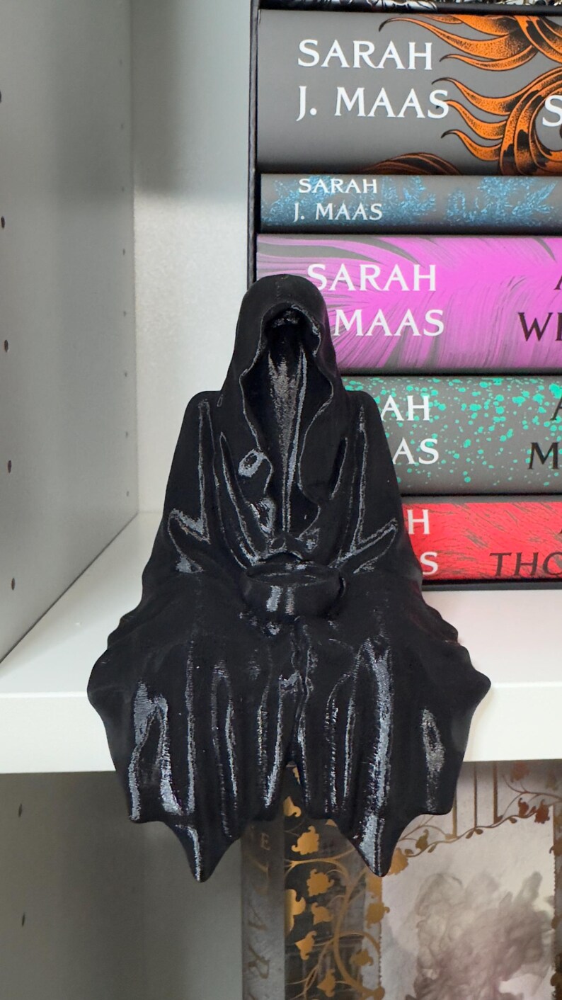 Suriel Ghost Figurine - Cradle Series Fan Art - ACOTAR Bookshelf Decor ...