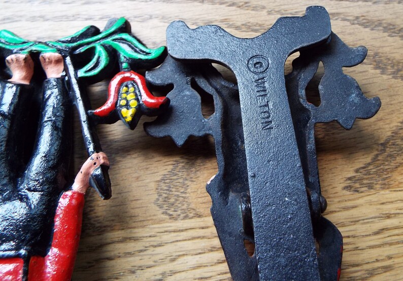 Vintage Wilton Cast Iron Amish Couple Hanging Clips - Etsy