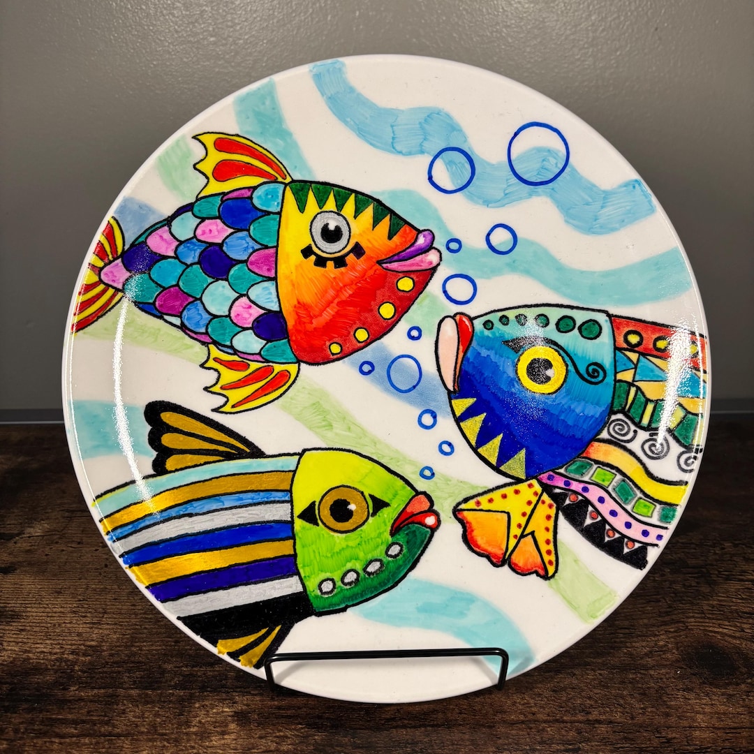 Hand-painted Colorful Fish Plate - Ocean-inspired Decorative Plate ...