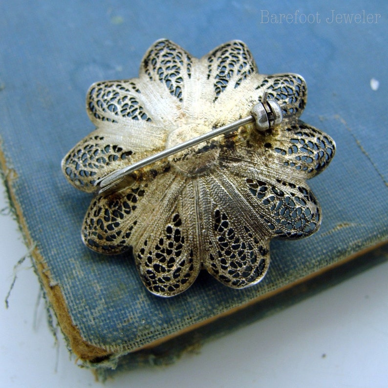 Silver Filigree Flower Brooch - Etsy