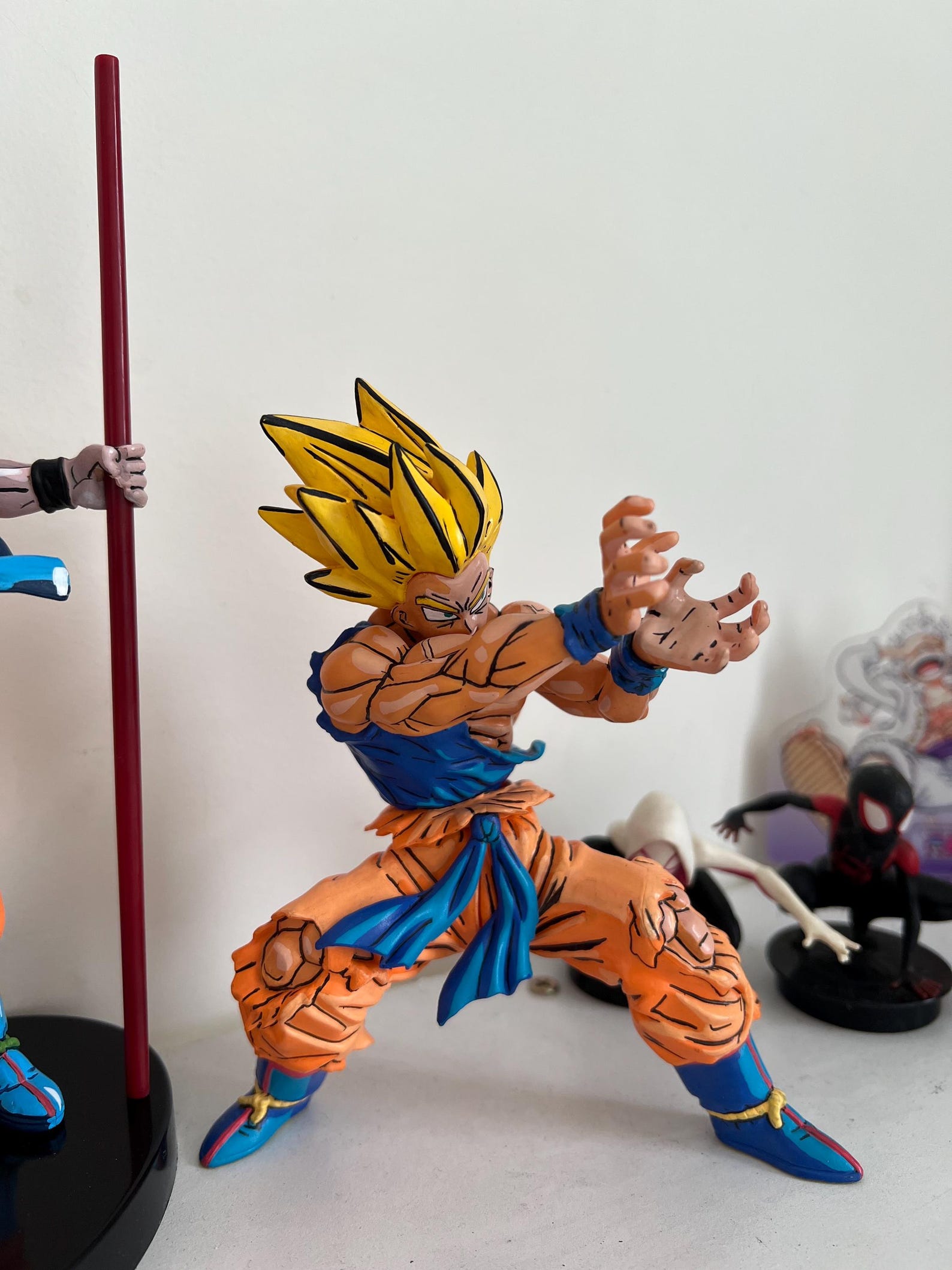 Custom Super Saiyan Goku Figure - Hand-repainted Dragon Ball ...