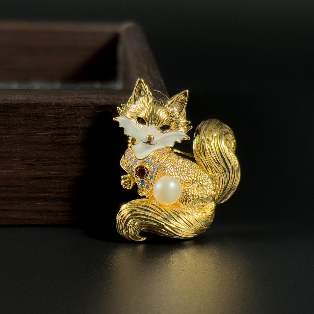Vintage Golden Fox Brooch - Pearl Enamel Zircon Copper - Etsy