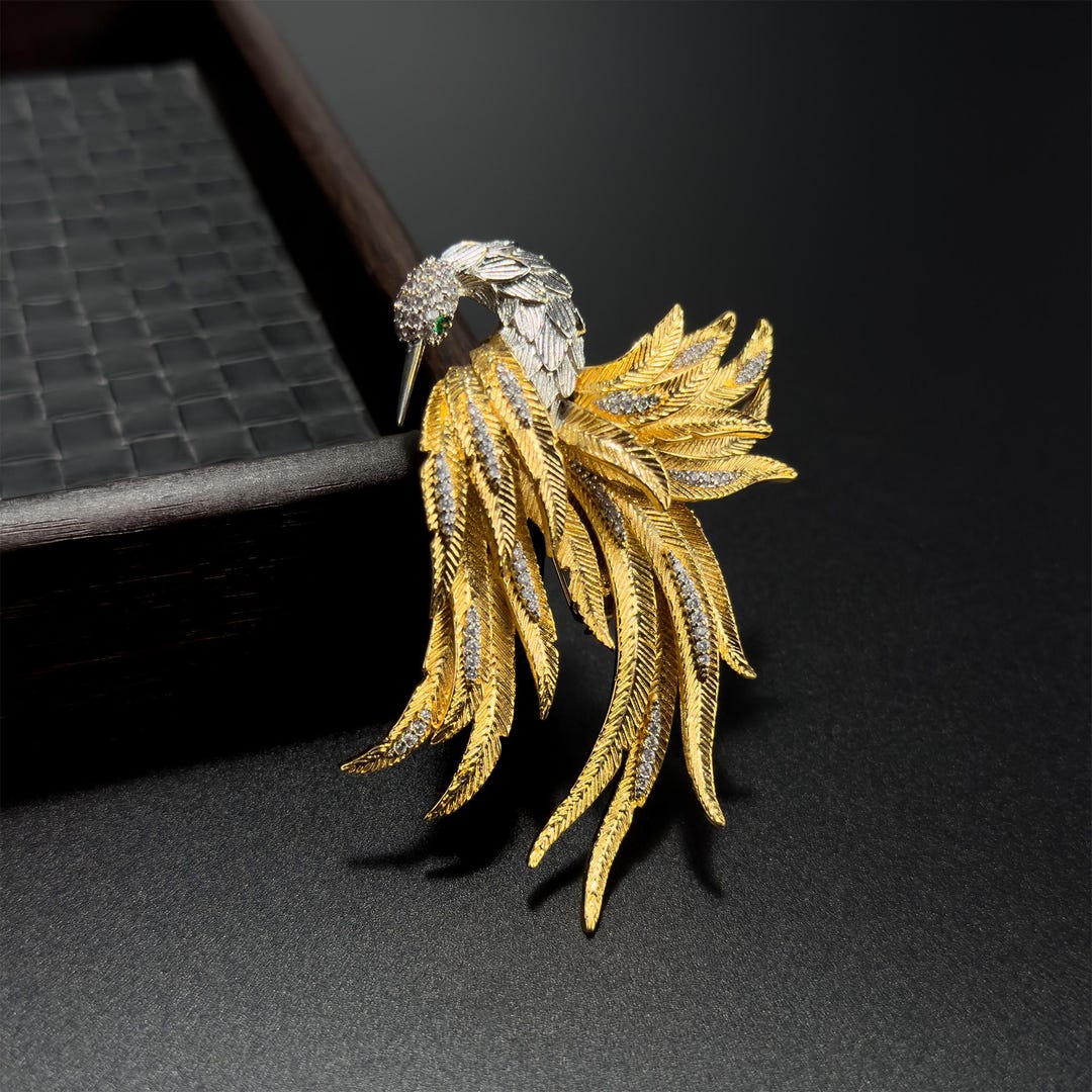 Vintage Golden Crane Brooch: Rhinestone 3D Bird Pin - Etsy