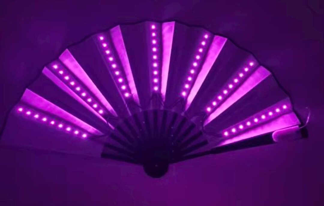 Clack Fan Purple LED Light, Battery Operated Light up Clack Fan - Etsy