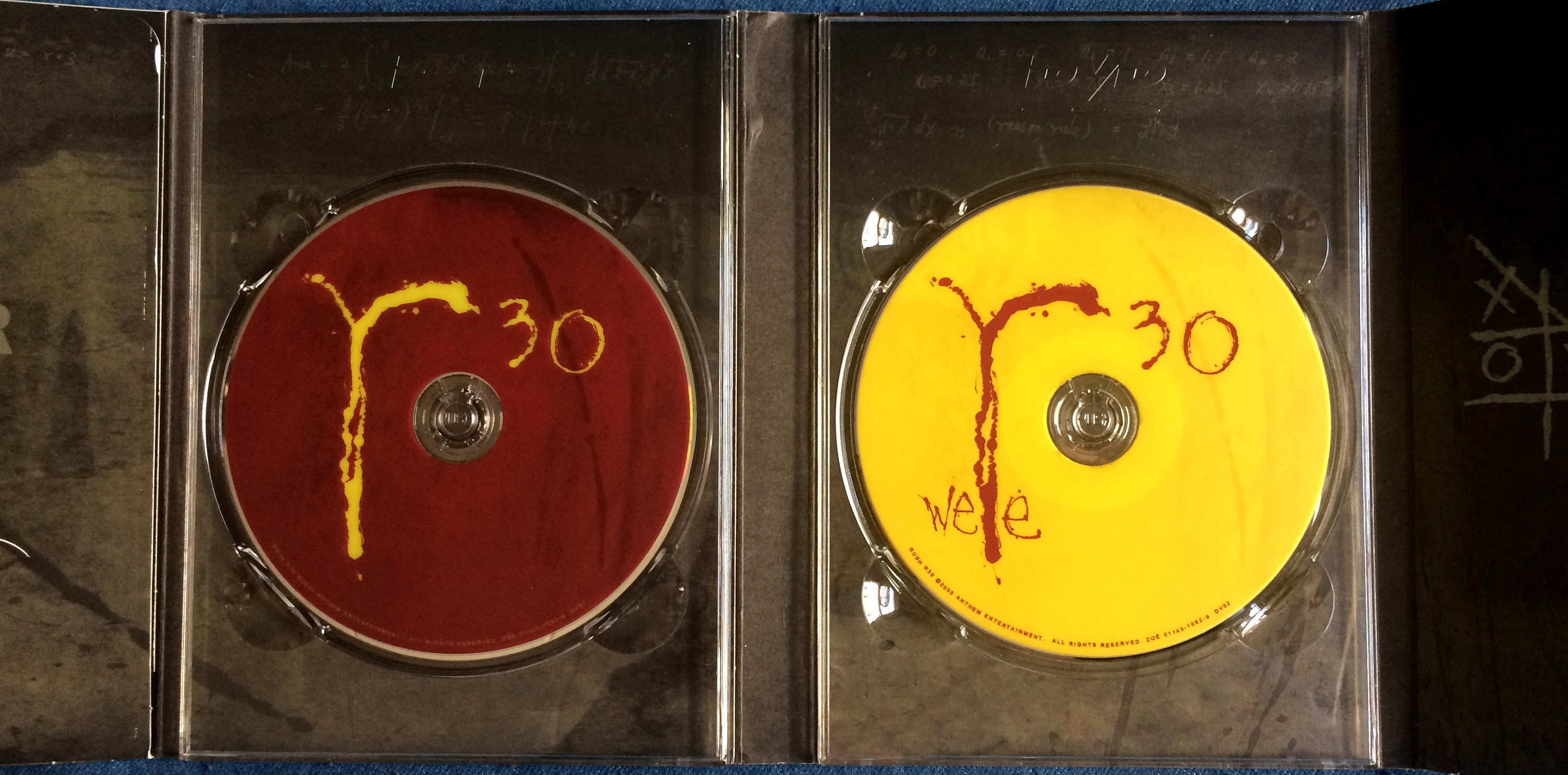 RUSH R30 DVD 2 Discs With Booklet Album - Etsy