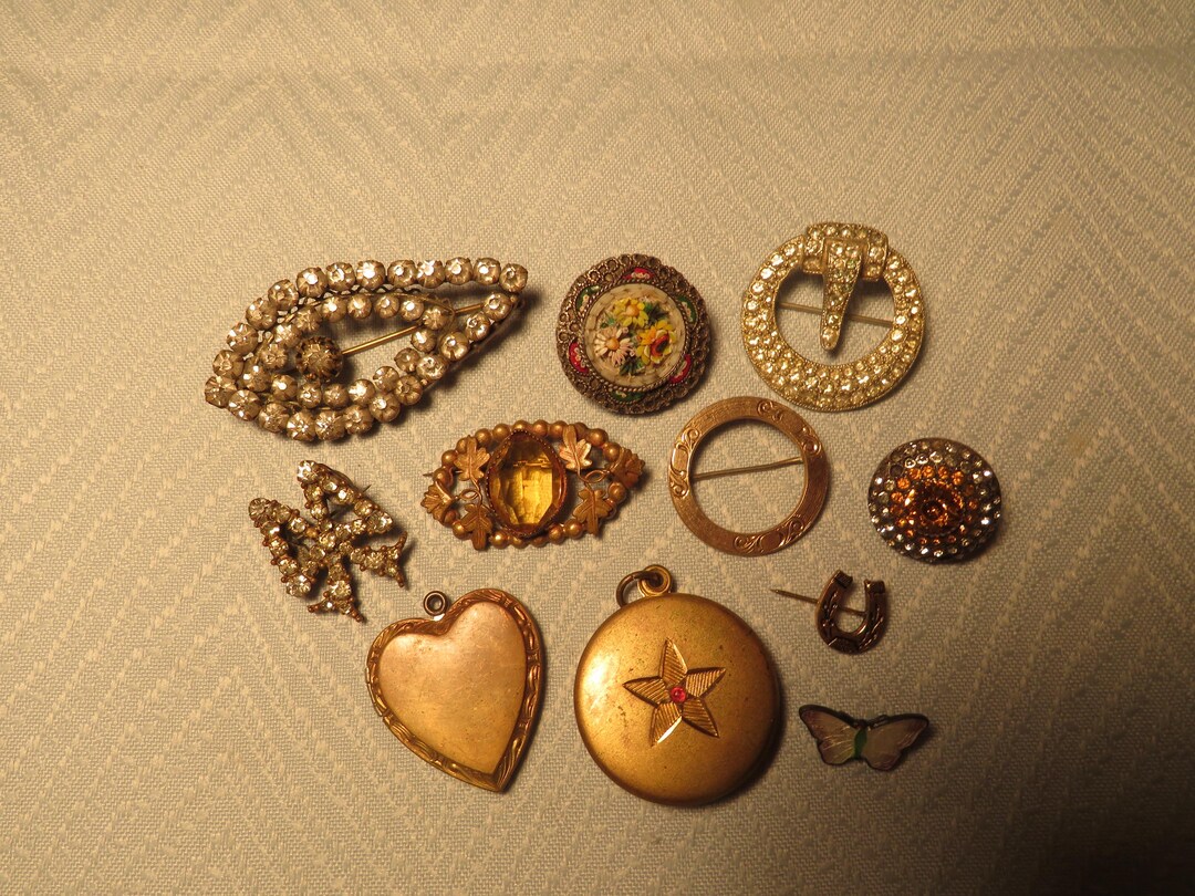 Vintage Lot 11 Victorian Art Deco Pins Brooches Lockets Rhinestones RGP ...