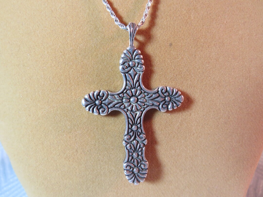 Vintage 1980s Christian Cross Design Pendant Necklace Sterling Silver ...