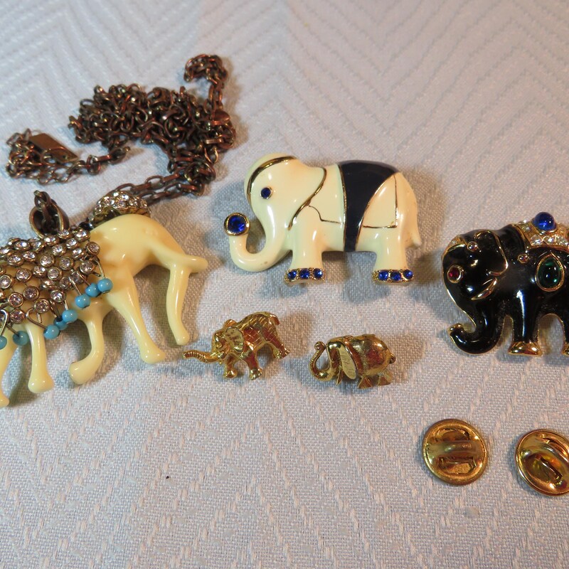 Elephant Brooch' - Etsy