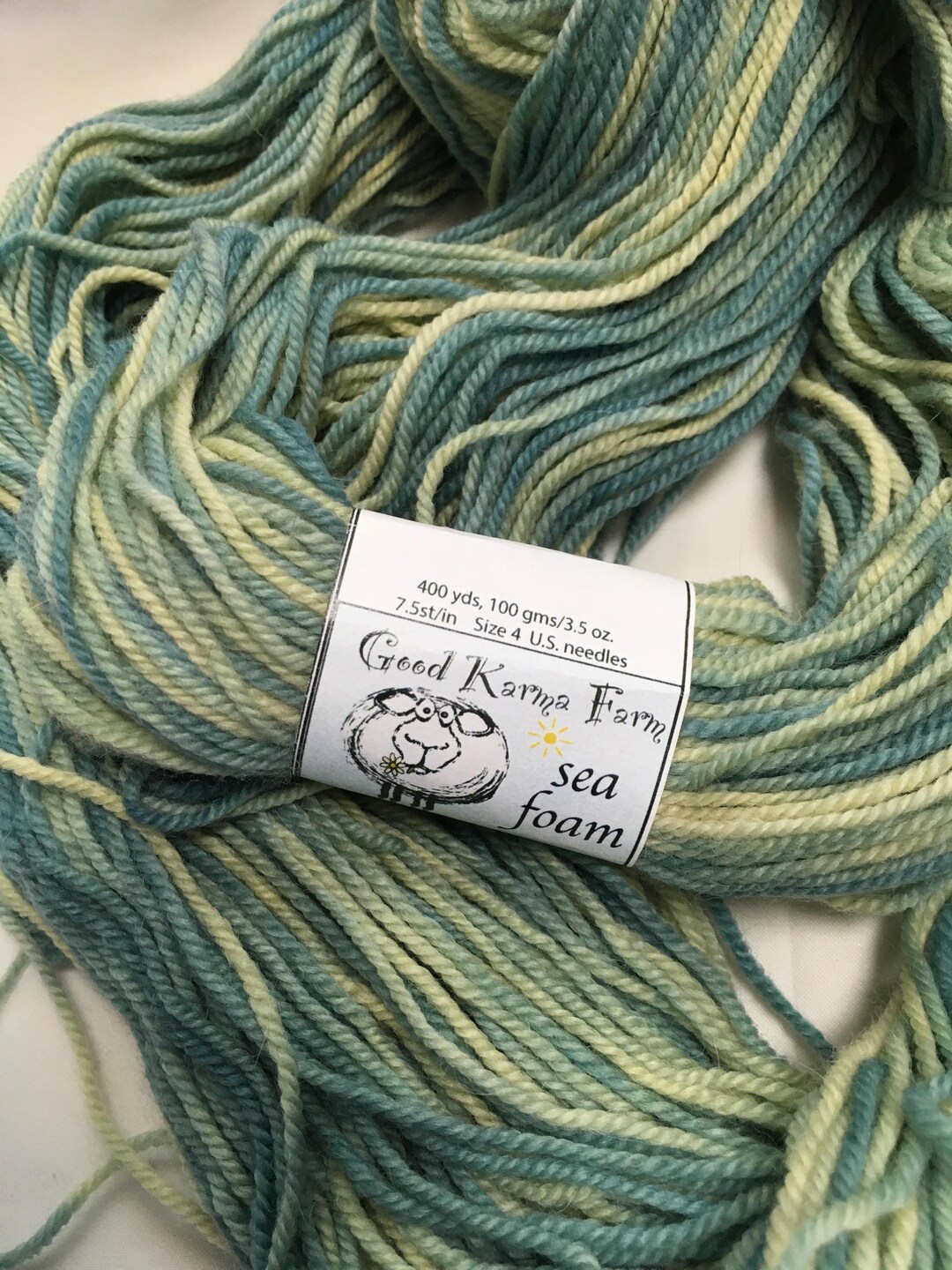 Good Karma Farm, Worsted 60/40 Wool, Alpaca See Foam and Shark Juice - Etsy