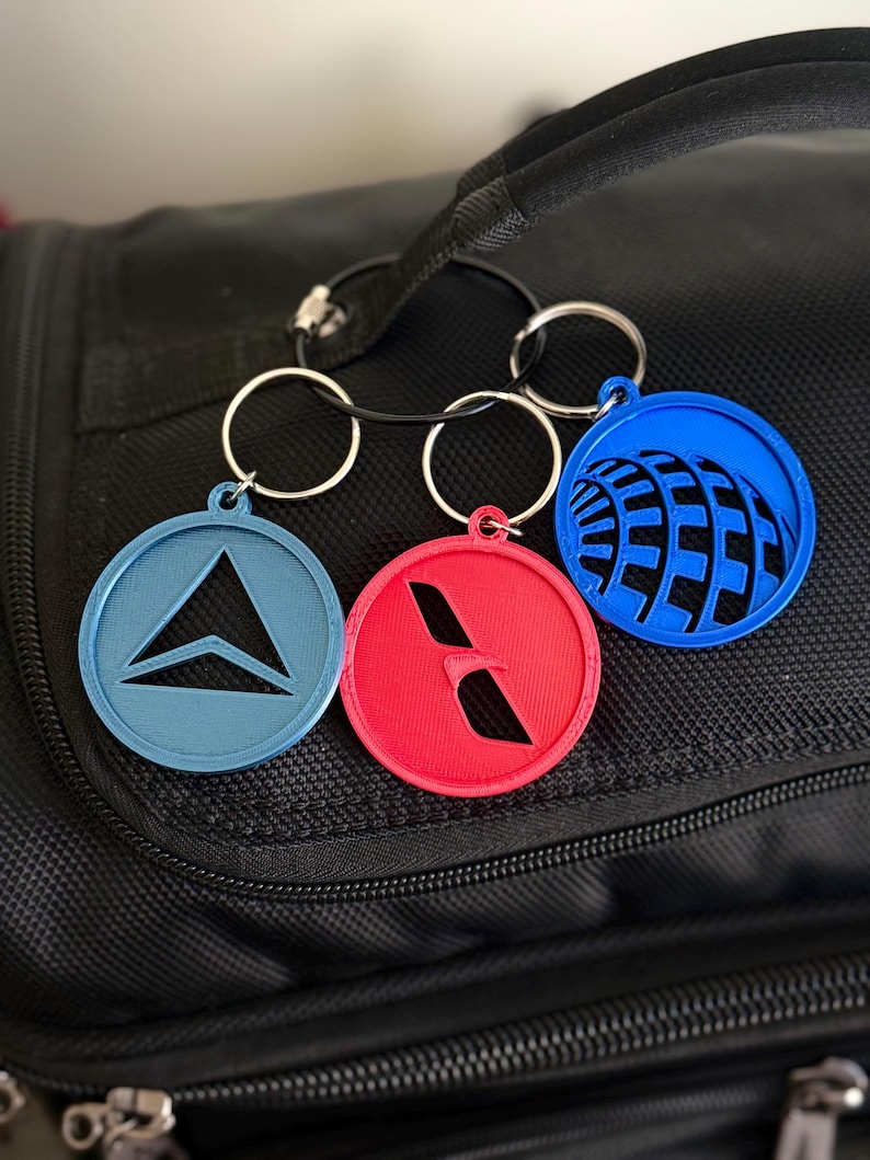 3D Printed Airline Logo Keychain, 2 Pack: Southwest, Delta, United, and ...