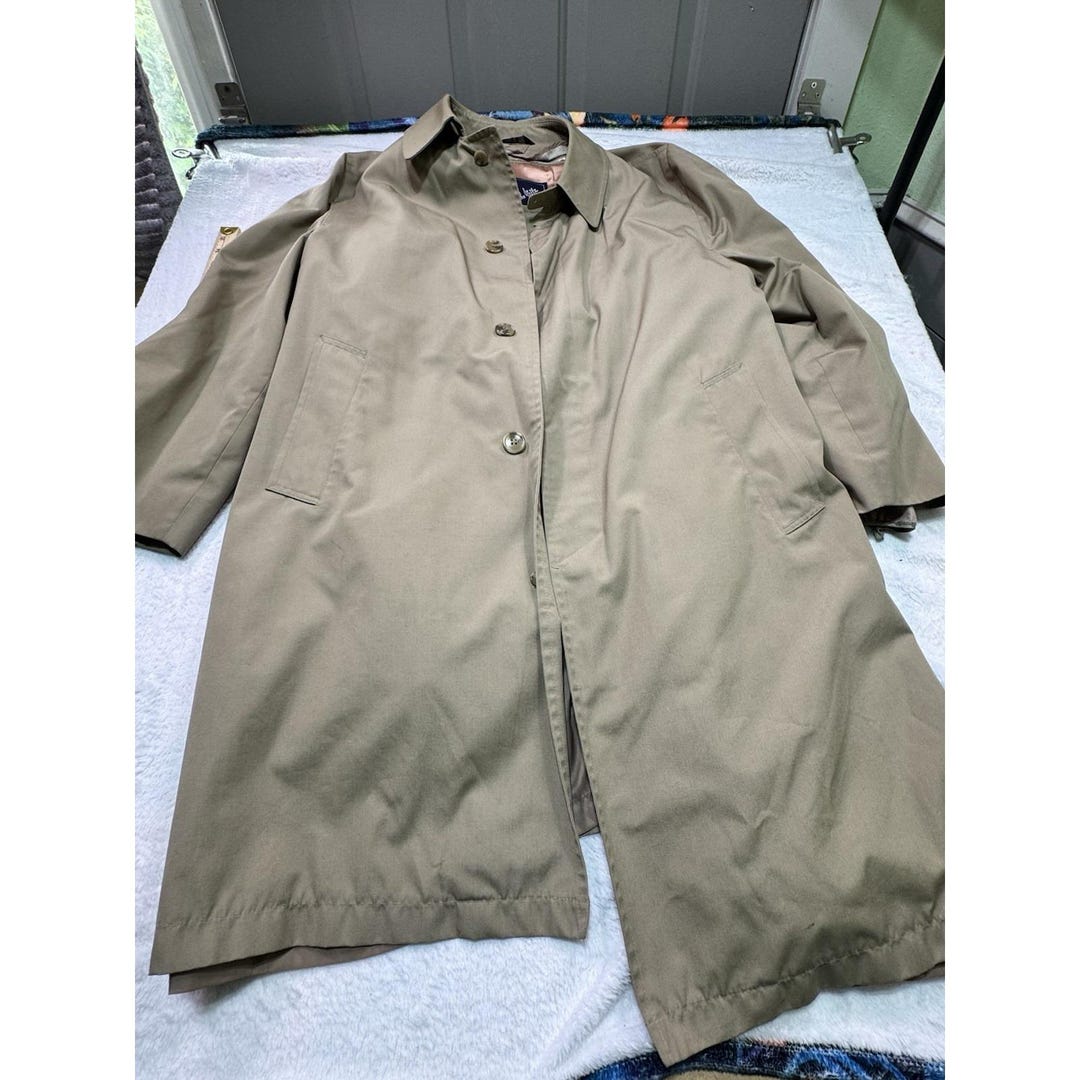 Men's Vintage John Weitz by Aberdeen Regular 46R Beige Trench Coat ...