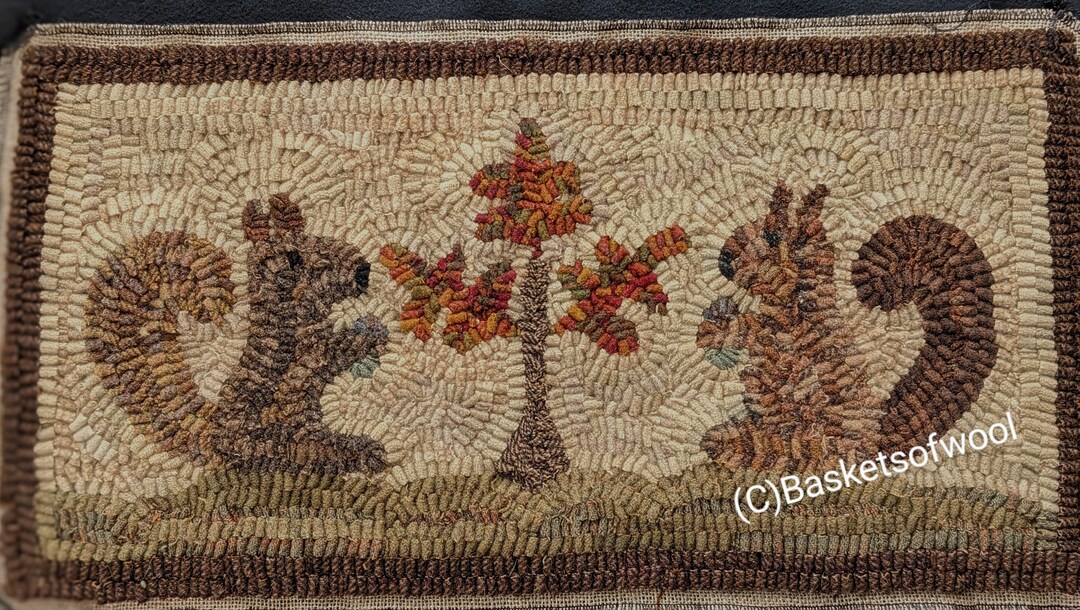 Folk Art Primitive Rug Hooking Pattern-two Squirrels - Etsy