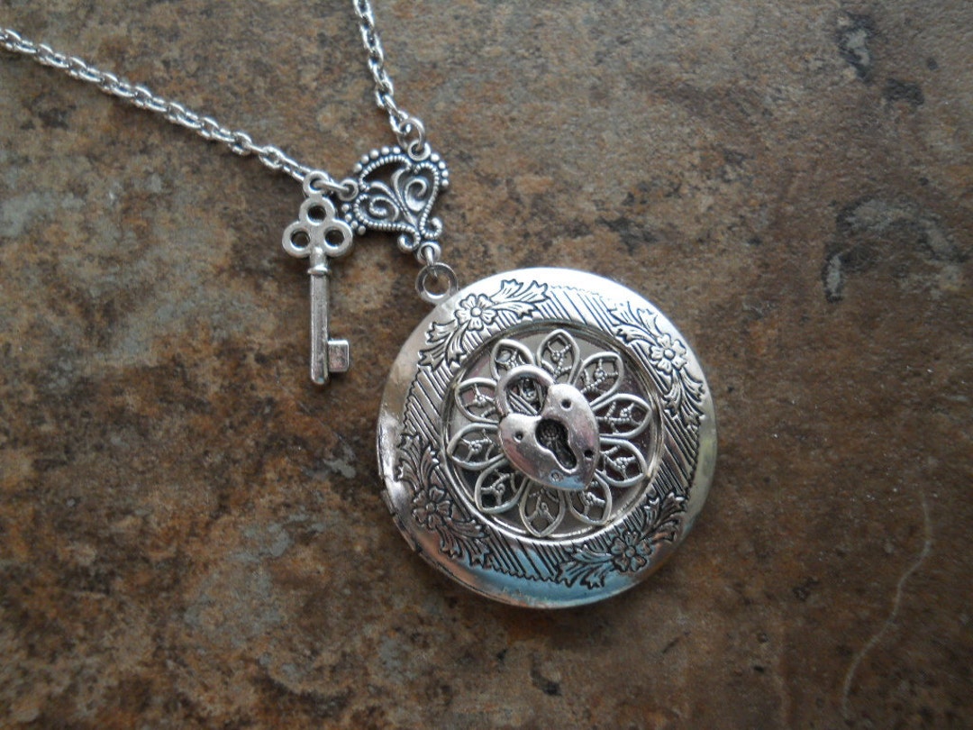Valentine Locket, Lock and Key Locket, Sweetheart Lock and Key Locket ...