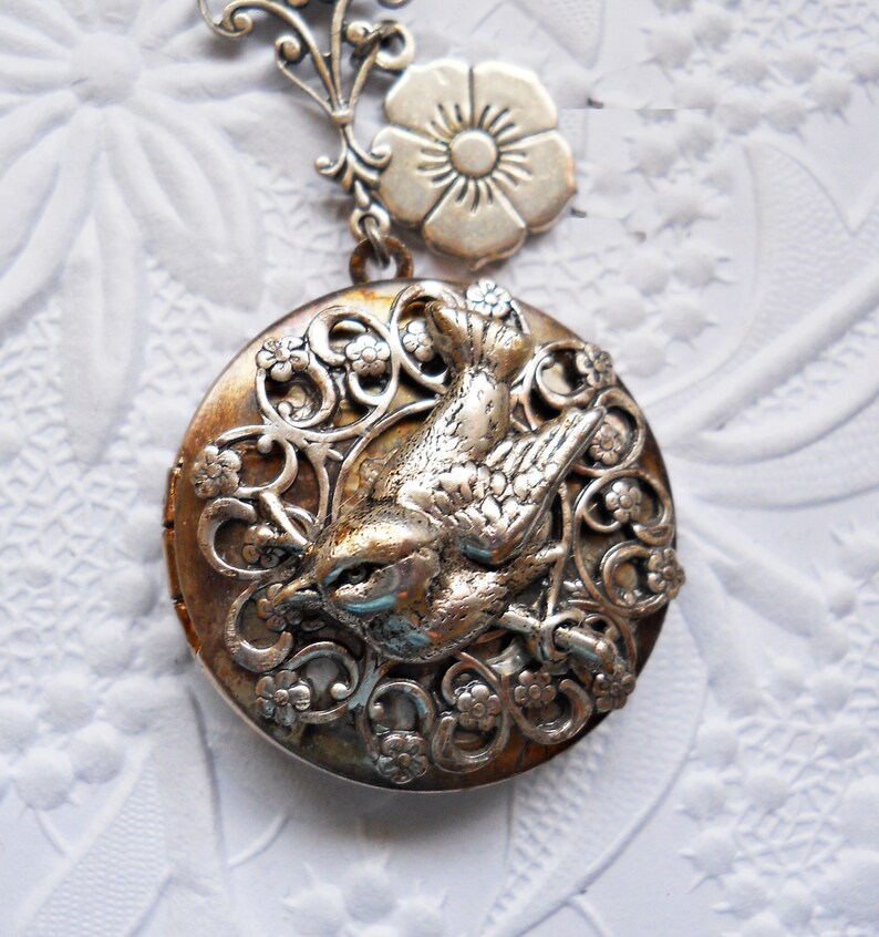 NEW Secret Garden Locket Wren Locket Bird Locket - Etsy