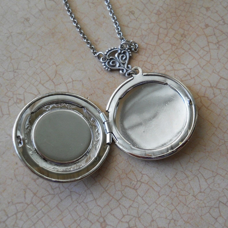 Claddagh Irish Wedding Locket | Etsy