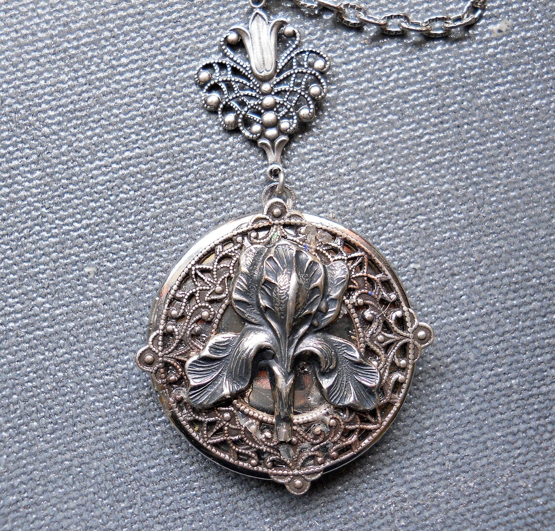 NEW Iris Victorian Locket Iris Flower Locket Flower Locket - Etsy