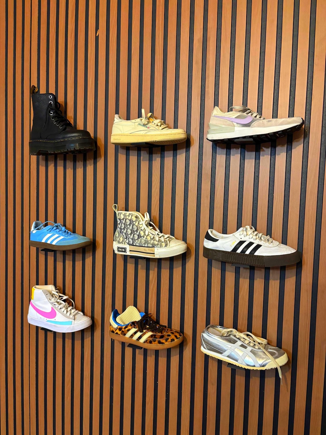 Shoe Rack Invisible Wall Mounted Display Holders (9X) - Etsy