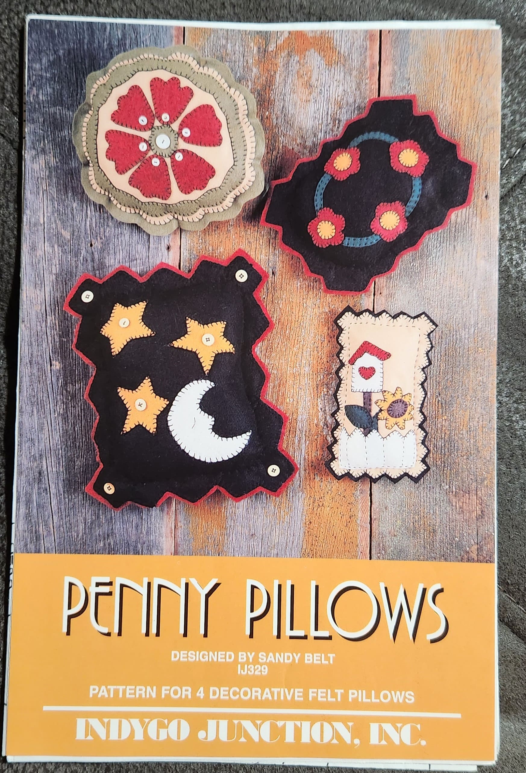 Vintage 1994 IJ329 Penny Pillows Pattern. Four Decorative Felt Pillows ...