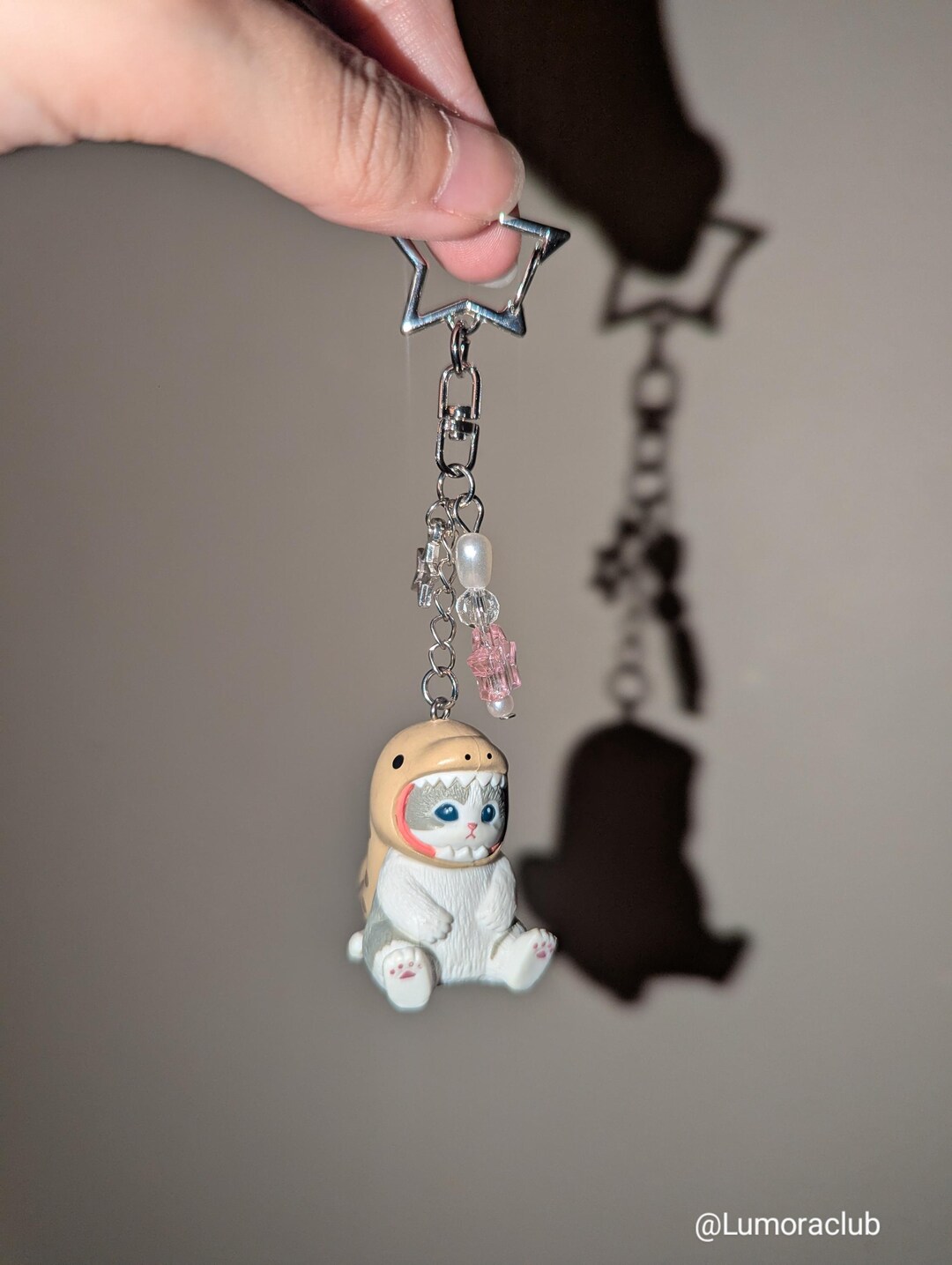 Mofusand Aquarium Keychain – Cute Shark Cat Acrylic Charm, Kawaii ...