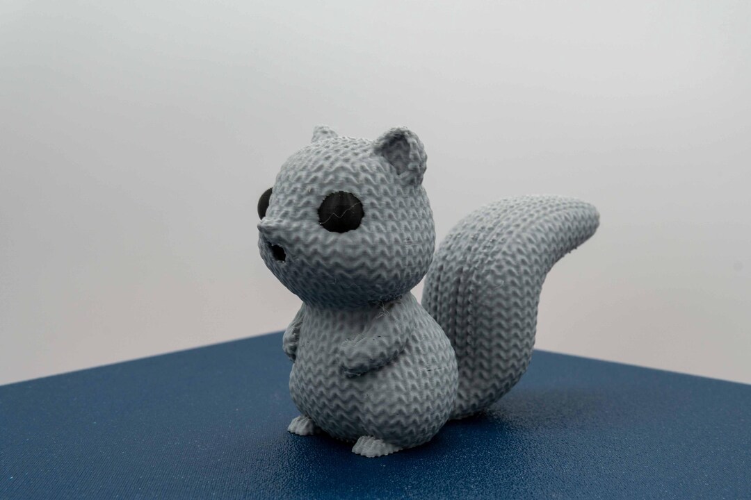 3D Printed Squirrel Figurine: Knit Yarn Texture, Woodland Decor - Etsy