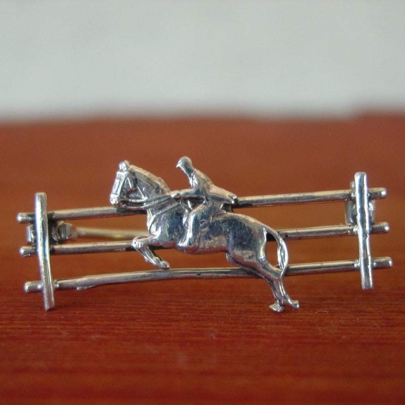 Horse Lapel Pin - Etsy