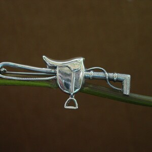 Saddle Crop Whip Pin Brooch - English Horse Riding Brooch - Horse ...
