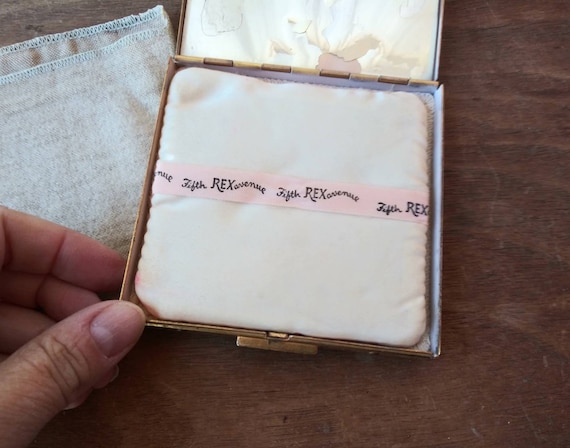 Vintage Rex Fifth Avenue Powder Compact, Embroidered … - Gem