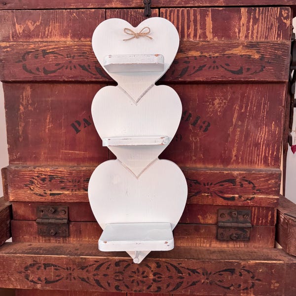 Wood Heart Shelf - Etsy