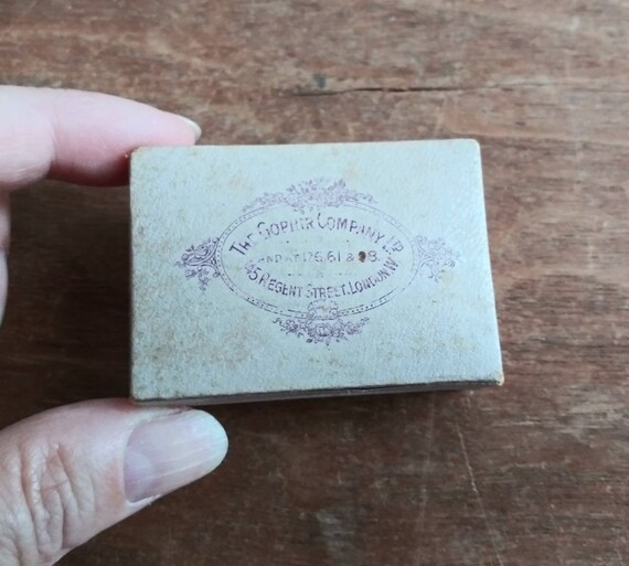 Antique Jewelry Box Patterned Cream Leatherette with … - Gem