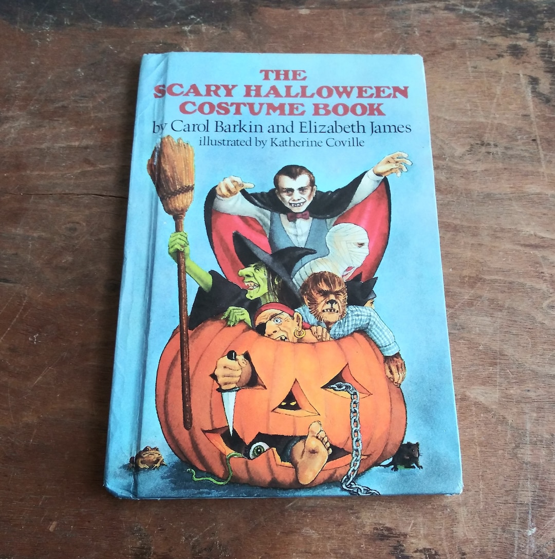 The Scary Halloween Costume Book 1983 Trick or Treat Party Dracula ...