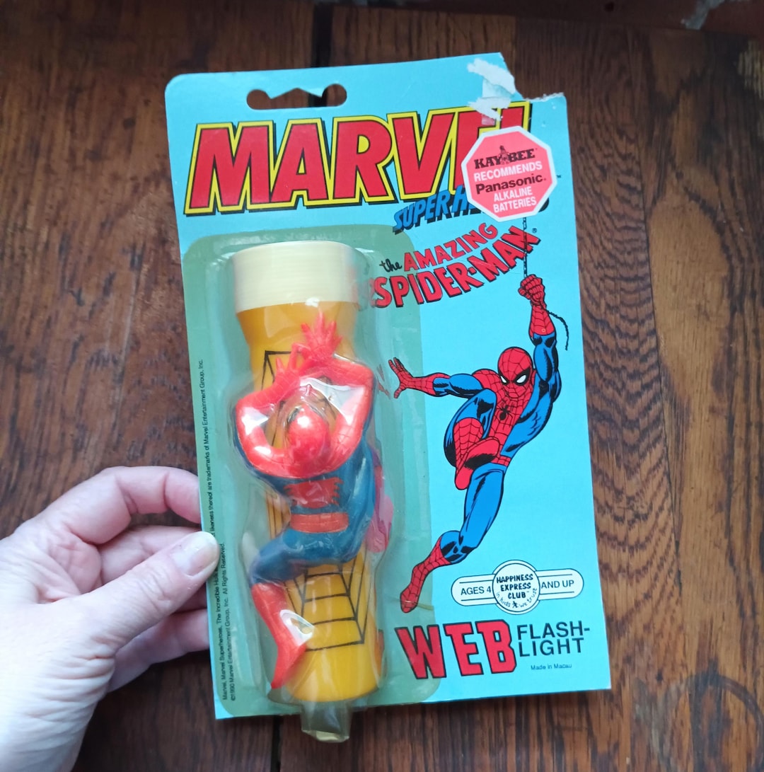 Vintage the Amazing Spider-man Web Flashlight Toy Marvel 1990 Kaybee ...