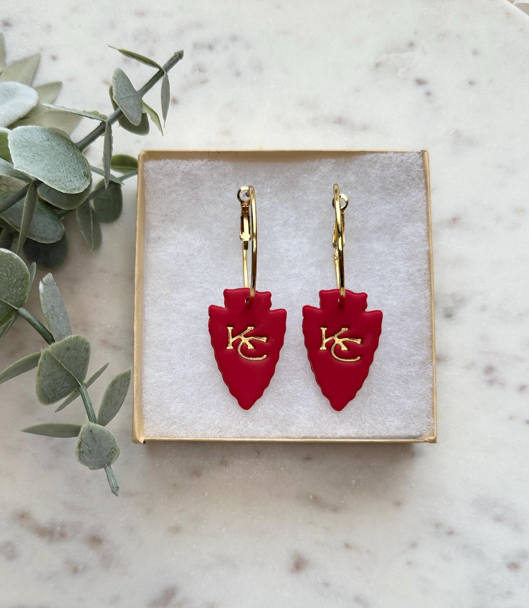 Kansas City Chiefs Logo Embossed Arrowhead Hoop Earrings - Red - KC ...