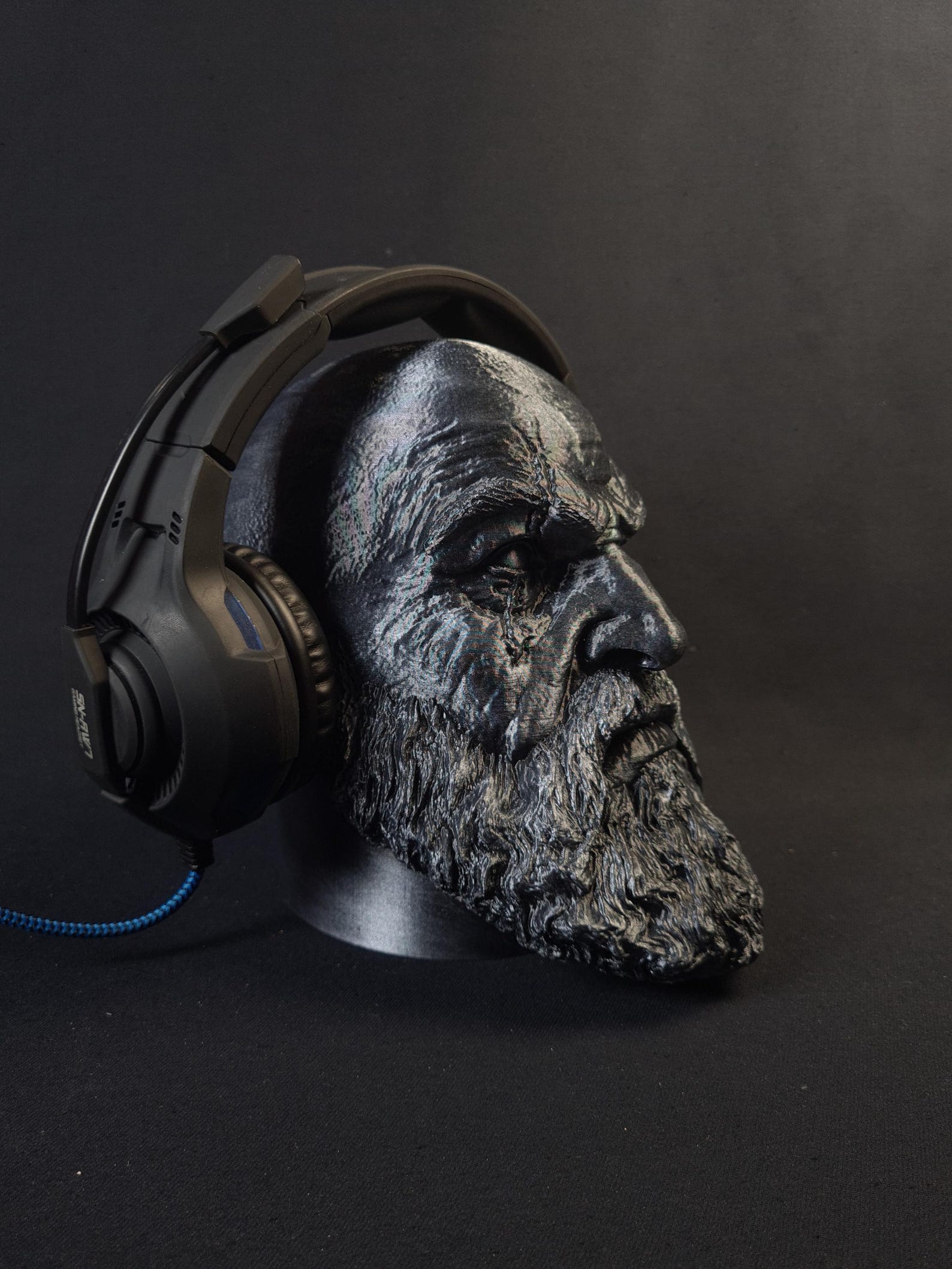 Kratos Headphone Stand, God of War Paintable Bust, Headset Stand ...