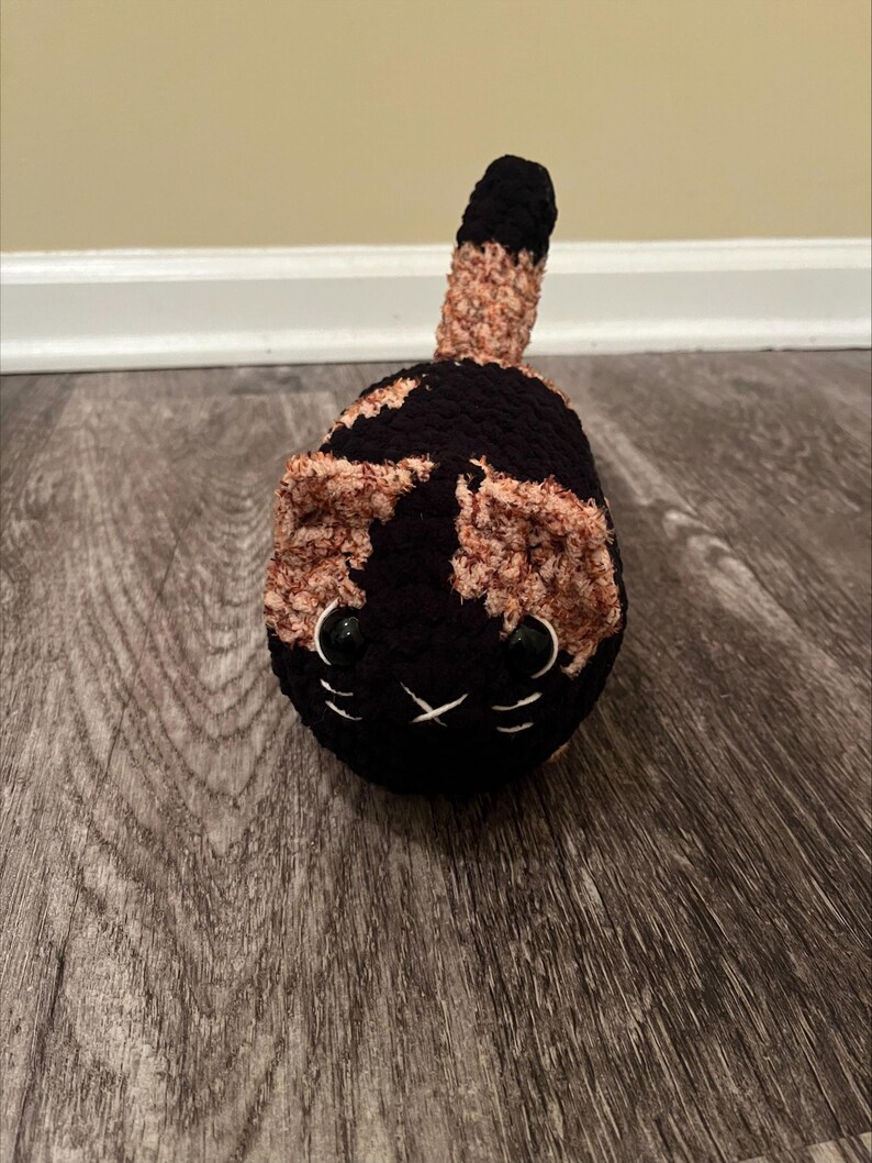 Loaf Cat Crochet Pattern - Etsy