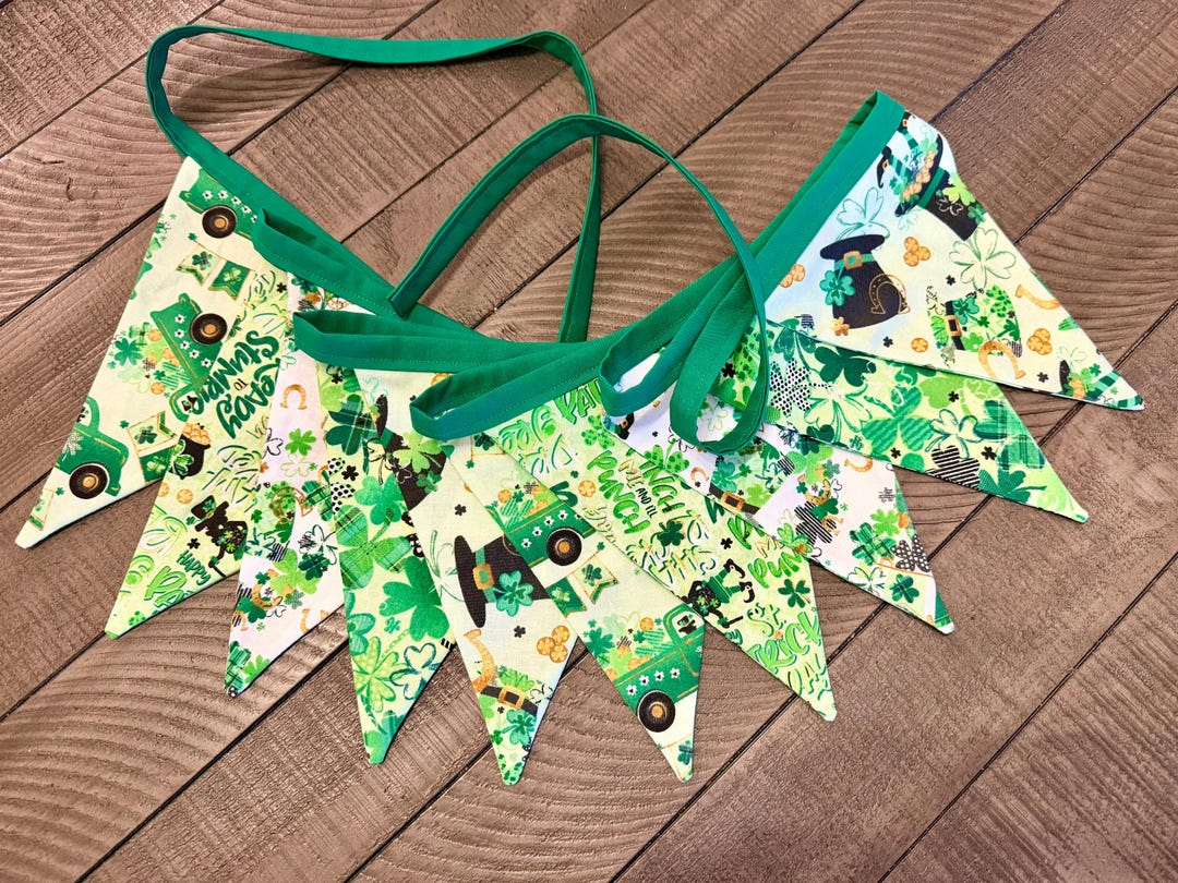 St Patricks Day Bunting Banner Shamrock Fabric Garland Lucky Decor ...