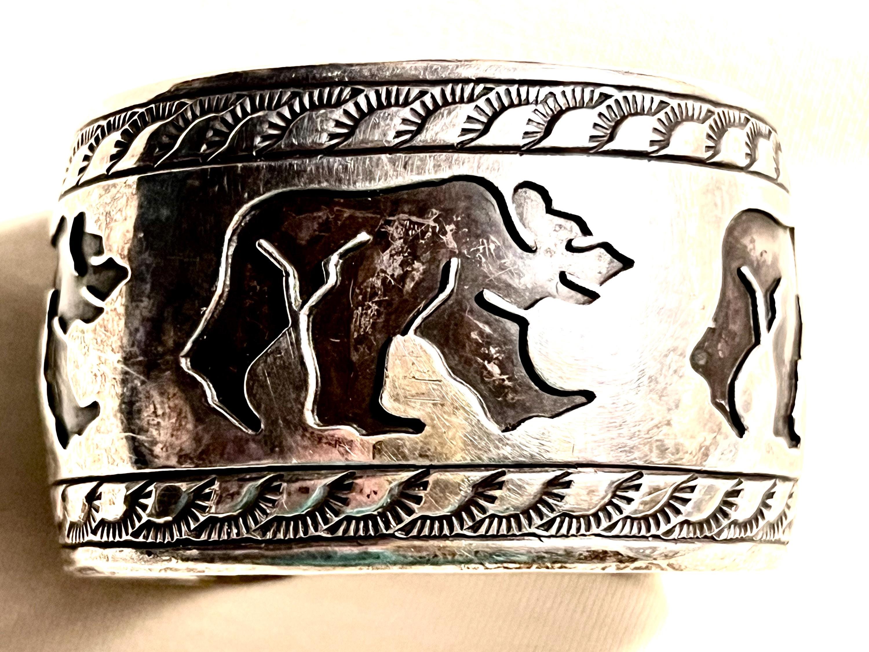 Roscoe Scott Navajo Native American Overlay Cuff Bracelet 3 Legged Bear ...