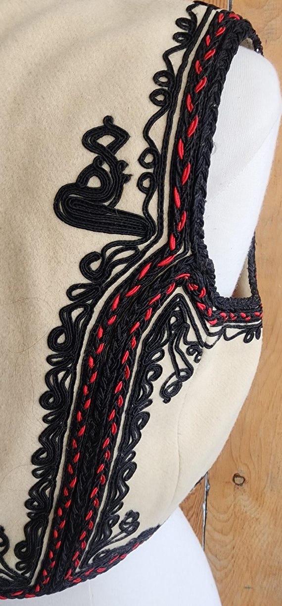 Vintage Romanian Vest Embroidered Wool Felt Folk Cost… - Gem