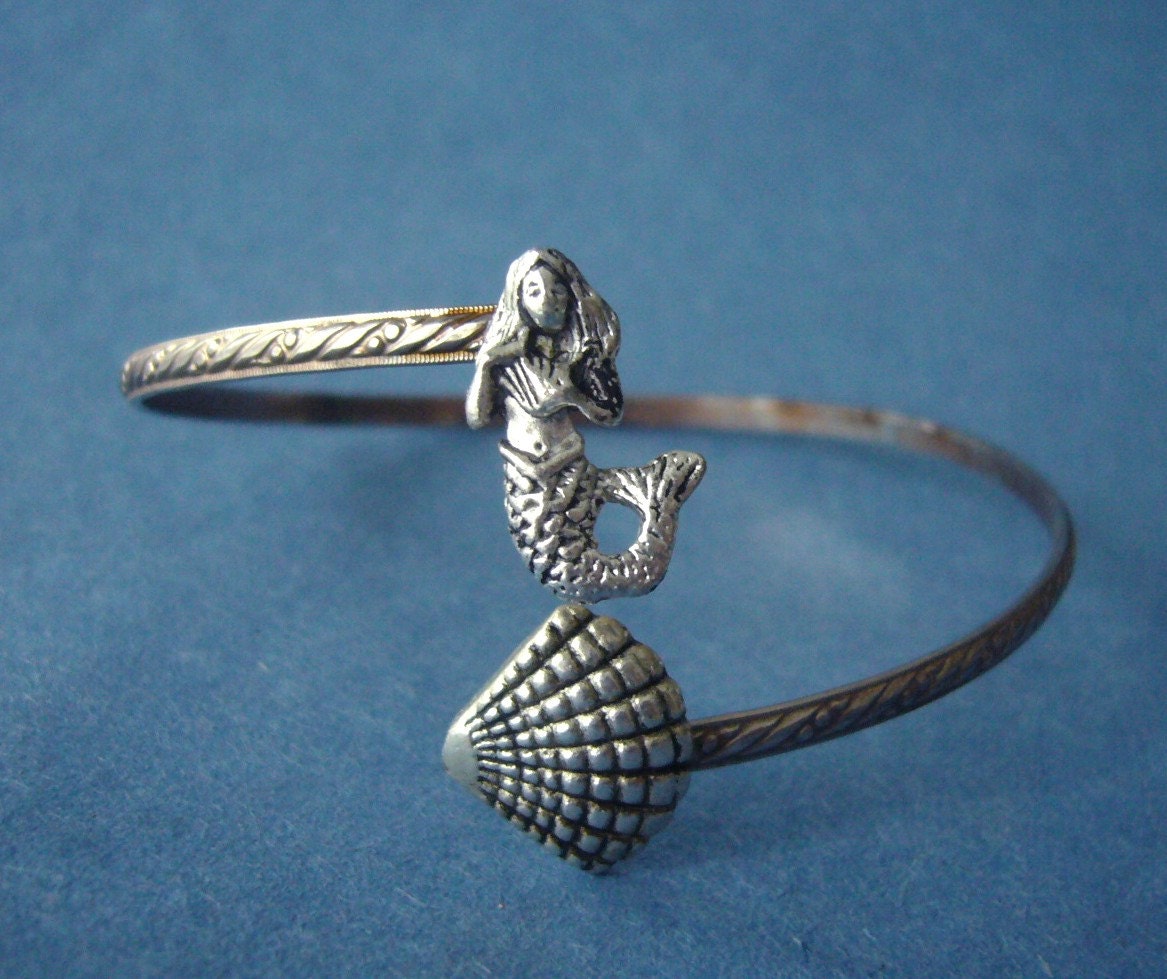 Silver Mermaid Bracelet With a Shell. Wrap Mermaid Jewelery - Etsy