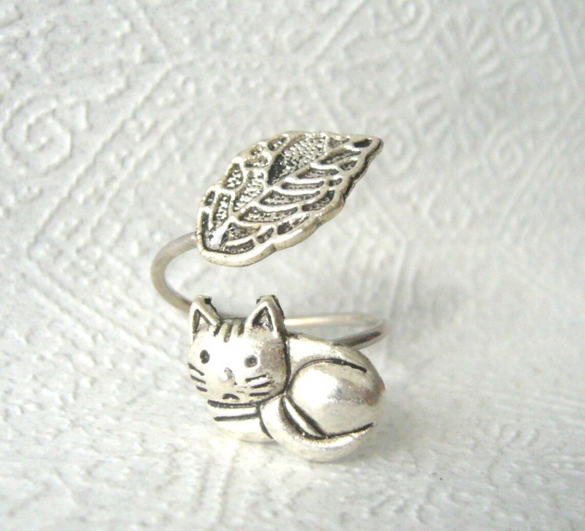 Cat Ring With a Leaf Wrap Style, Adjustable Ring, Animal Ring, Silver ...