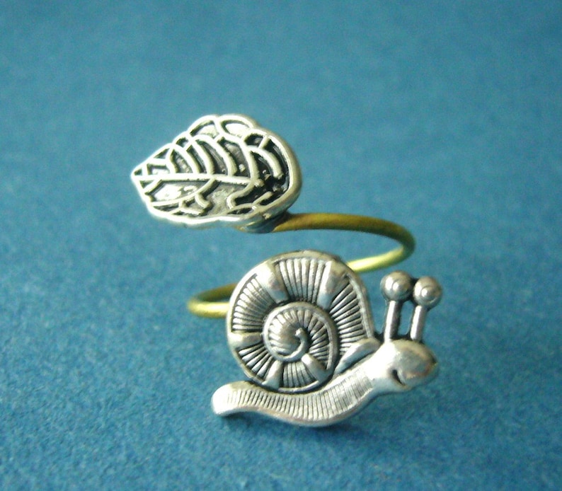 Silver Snail Ring With a Leaf Open Warp Style Adjustable - Etsy