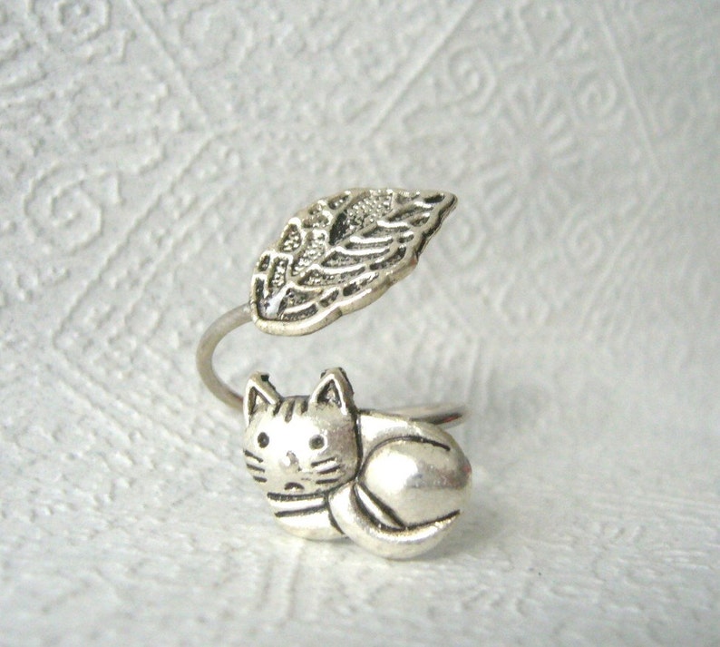 Cat Ring With a Leaf Wrap Style, Adjustable Ring, Animal Ring, Silver ...