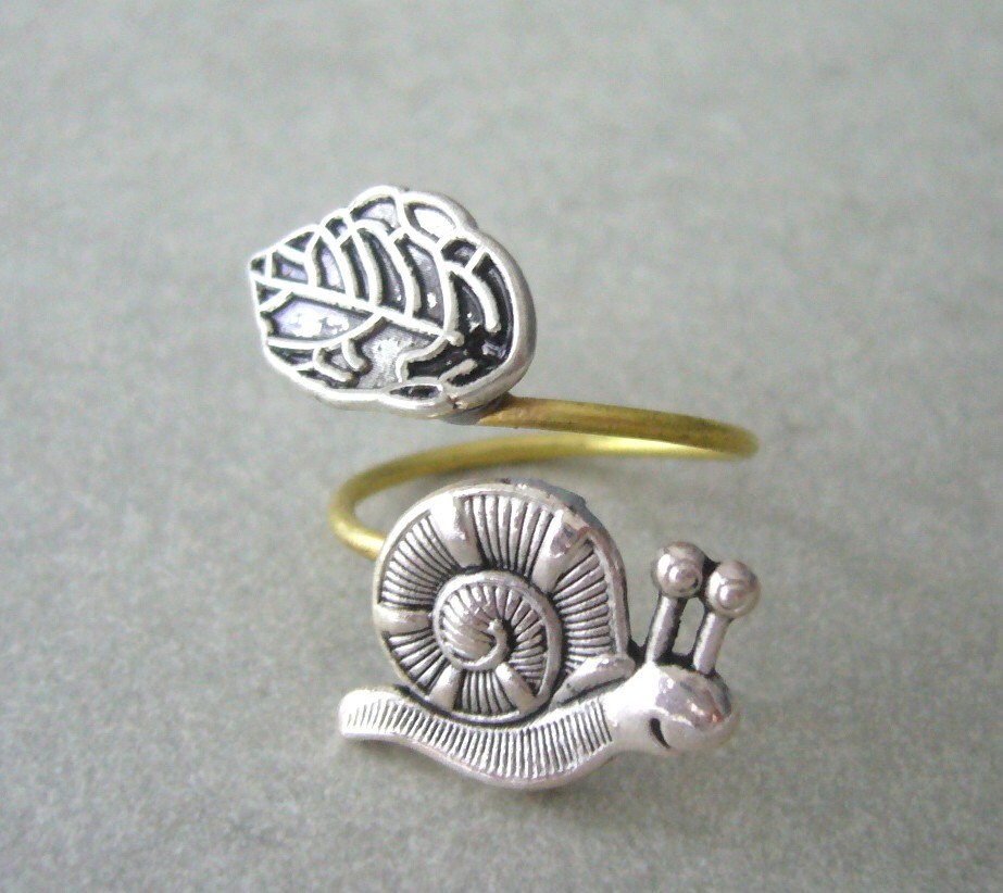 Silver Snail Ring With a Leaf Open Warp Style Adjustable - Etsy