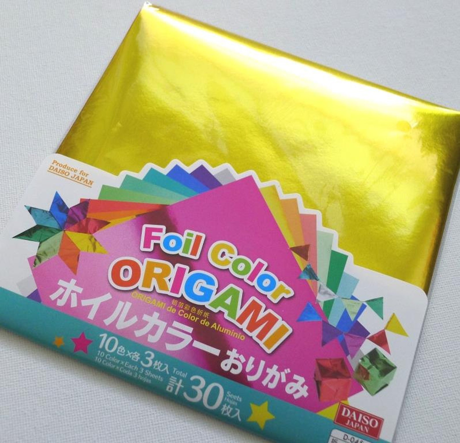Fun Colors - Origami Foil Paper Pack - 30 Sheets in 10 Colors (free ...
