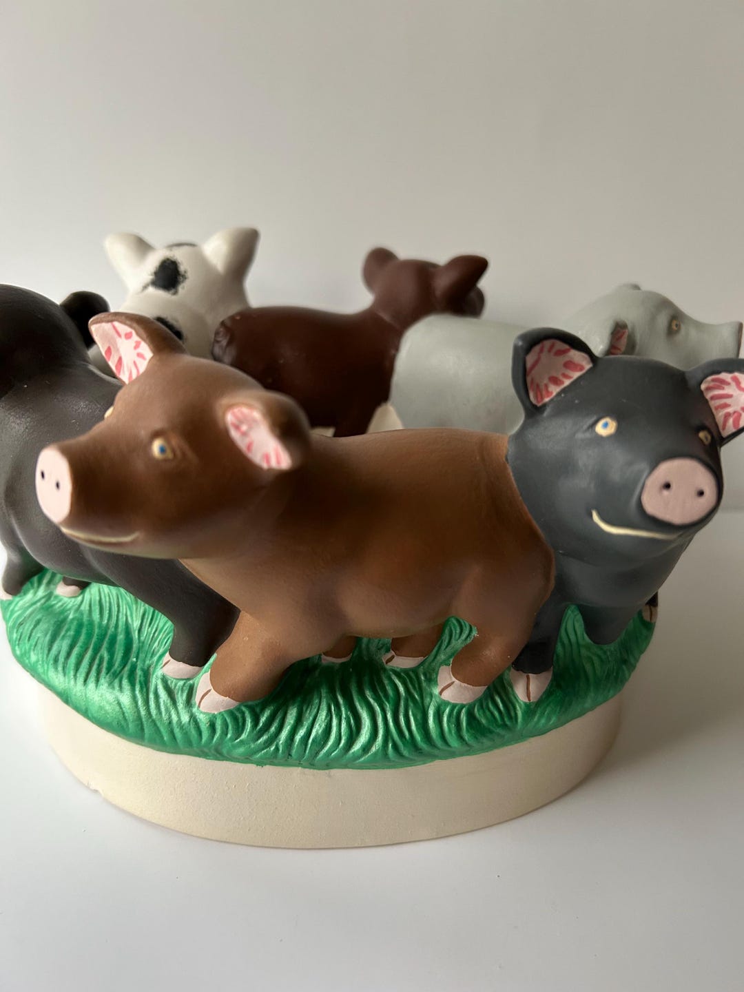 Vintage Holland Mold Hand Painted Circle of Pigs Ceramic Planter 9” X 7 ...